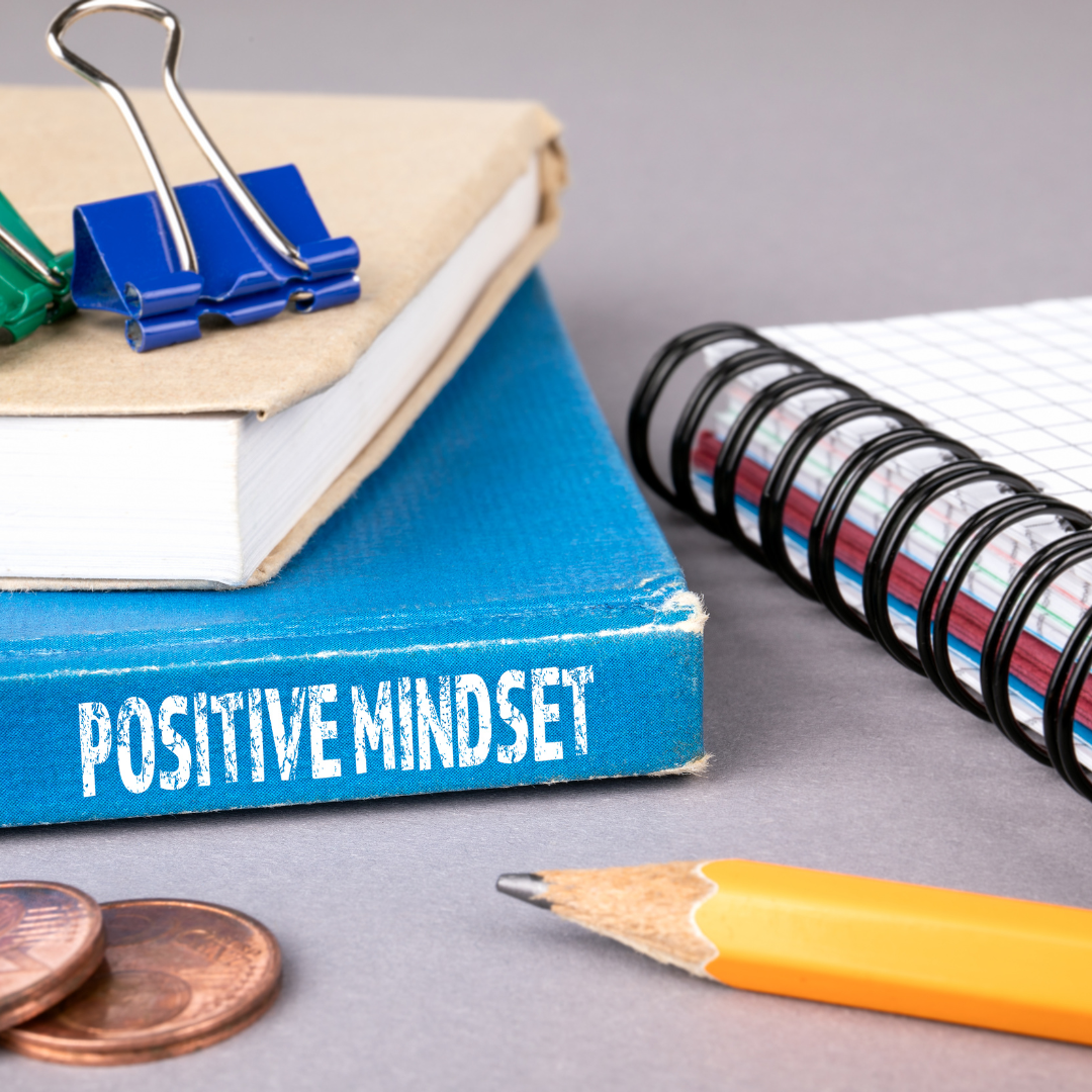 How Decluttering Will Impact Positive Life Changes | declutterbuzz.com